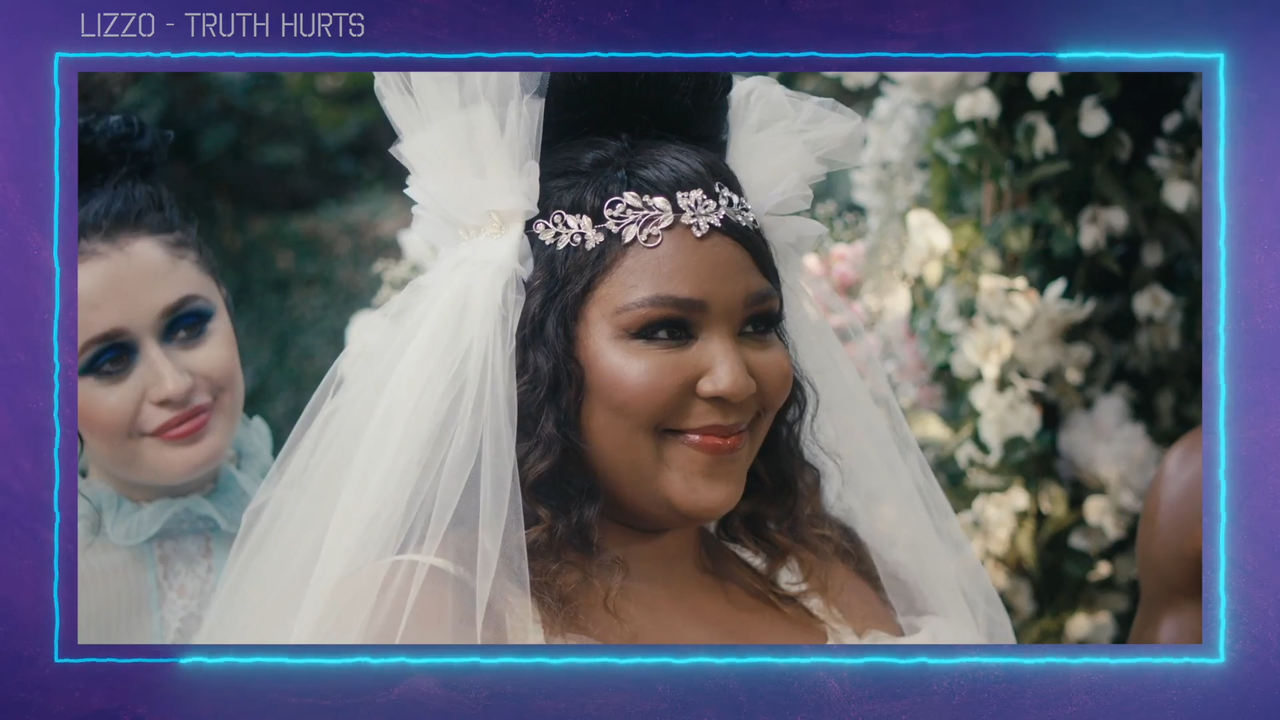 Kdo je zpěvačka Lizzo? Písnička Truth Hurts video | Stream