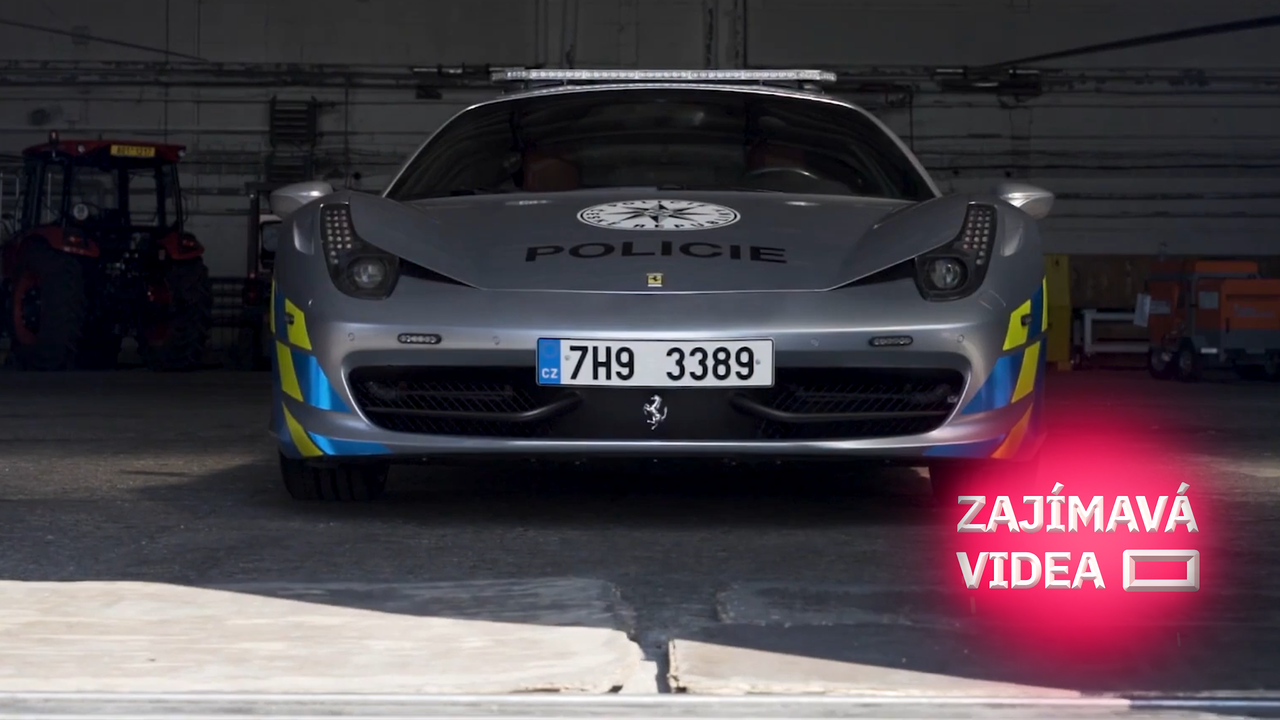 Policie Ferrari F 142 – 458 | Stream